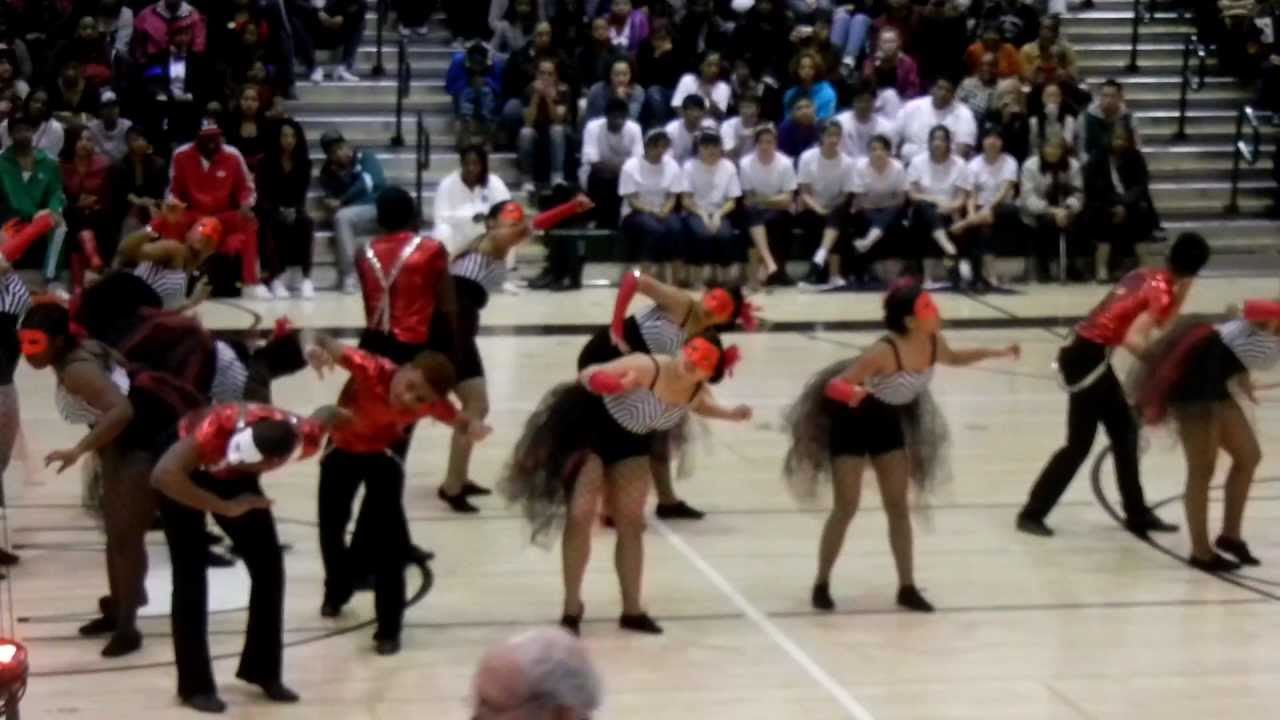 FHS Dance Posse First Place Performance @ Gurglin Green 2012 - YouTube