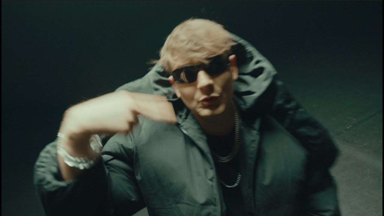 Doknes - 99 FREESTYLE [OFFICIAL MUSIC VIDEO] - YouTube