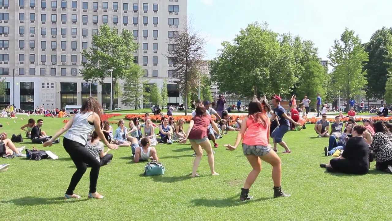 Flash Mob: Thanks Tim (London 2012: Olympics Opening Ceremony) - YouTube