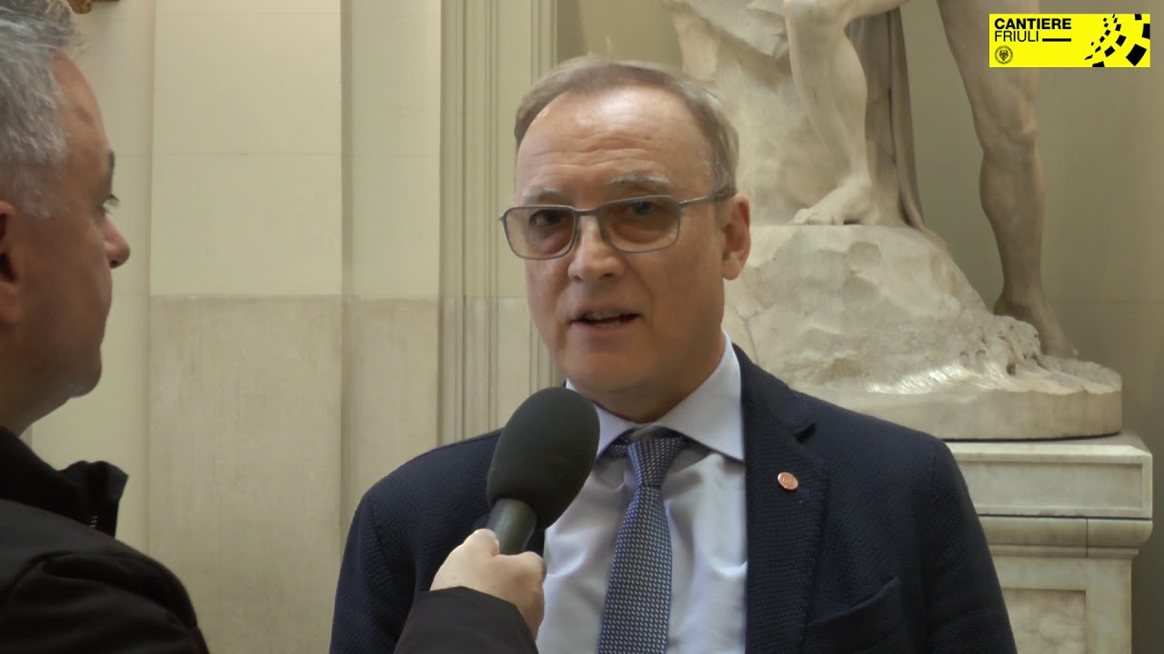 Hackathon #UNIUDine: Carlo Tasso - YouTube