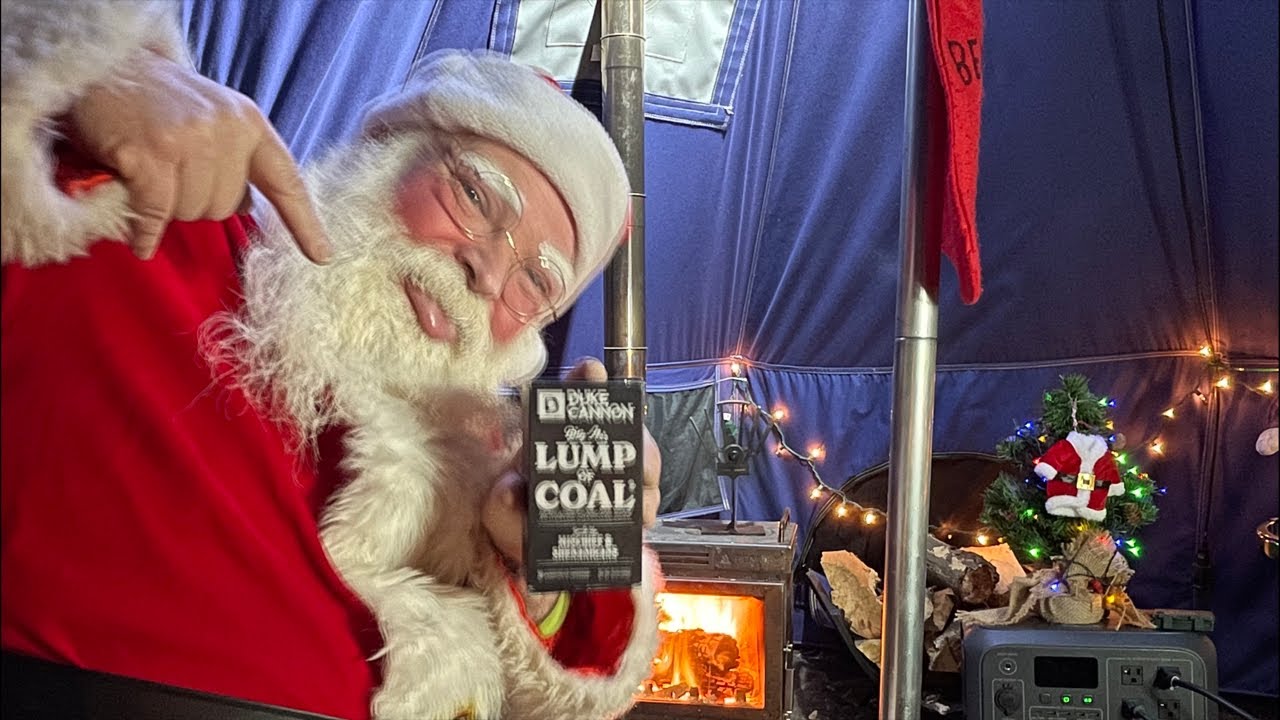 Santa Claus complaint hotline is now open - YouTube