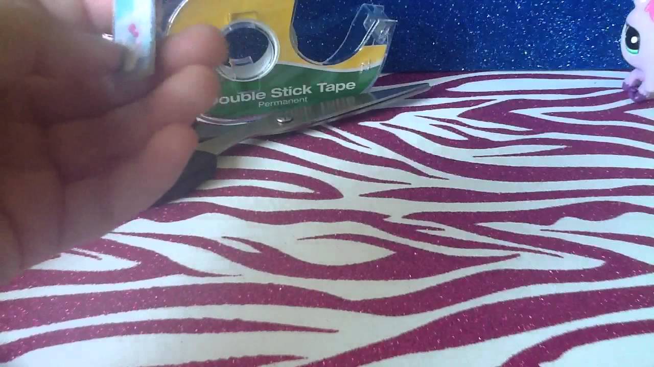 How To Make A LPS Phone That Sticks! (Very Easy) - YouTube