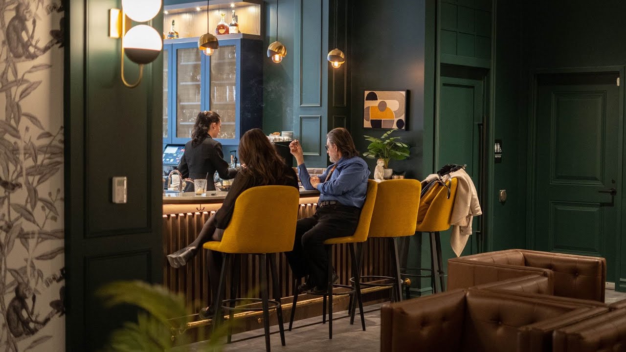 Thomas Hinds Sampling Room pairs smooth jazz, cigars and a speakeasy ...