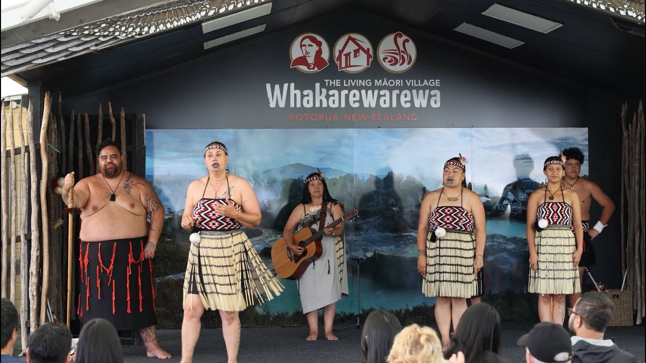 Whakarewarewa - The Living Maori Village - YouTube