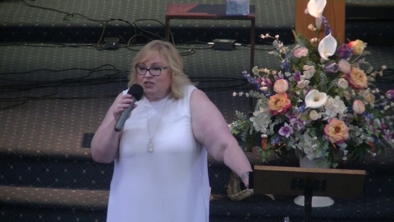 Spotlight - Carol Dickey - God Works in His Time not Ours - YouTube
