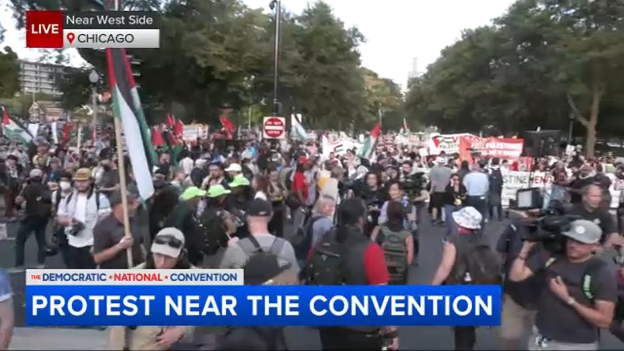 Several thousand protesters take to streets on last night of DNC - YouTube