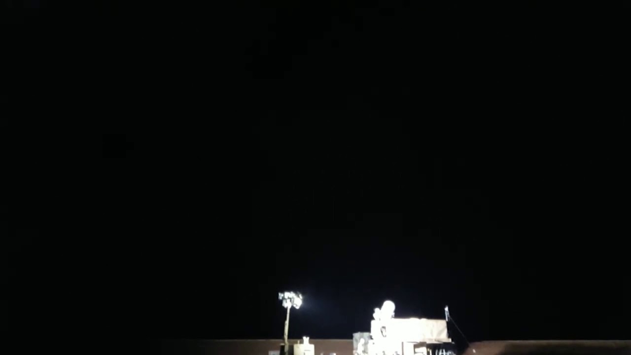 Plalanx CIWS 20mm cannon fires/defending at night - YouTube