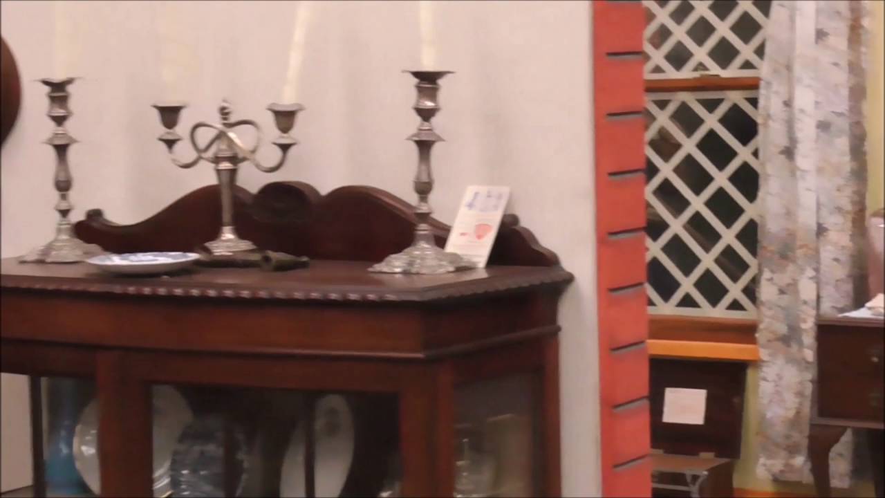 WW2 1940s Living Room Life on the Home Front - YouTube