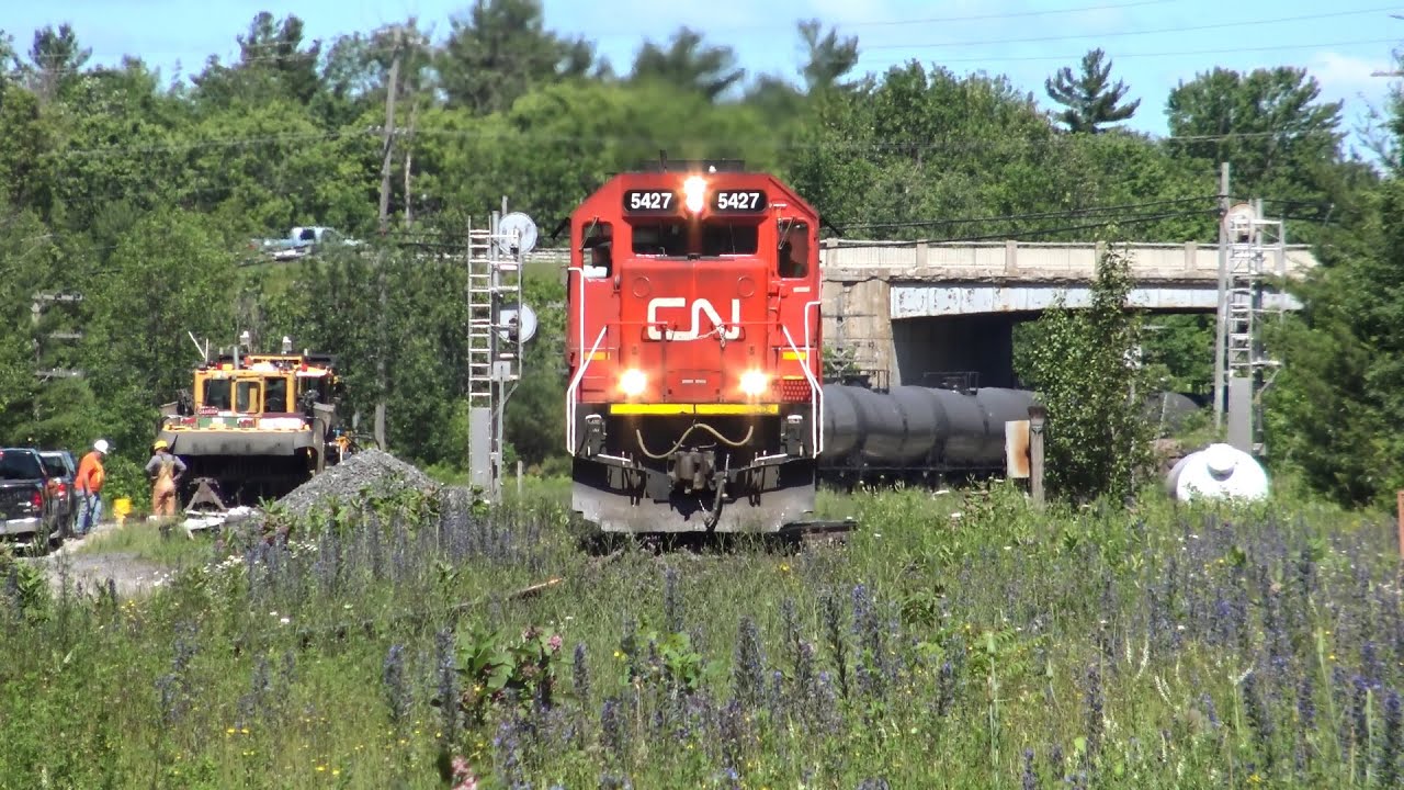CN 5427 at Washago (02JUL2015) - YouTube