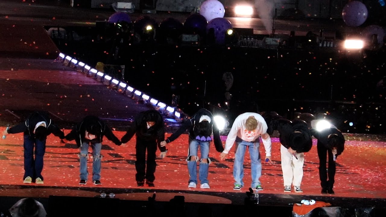 [4K] 220313 방탄소년단 PTD ON STAGE SEOUL 서울콘 - 엔딩+퇴장 (BTS FOCUS FANCAM ...