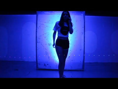 Luis Fonsi ft. Daddy Yankee - Despacito ♫ best Shuffle Dance (Music video) Bounce