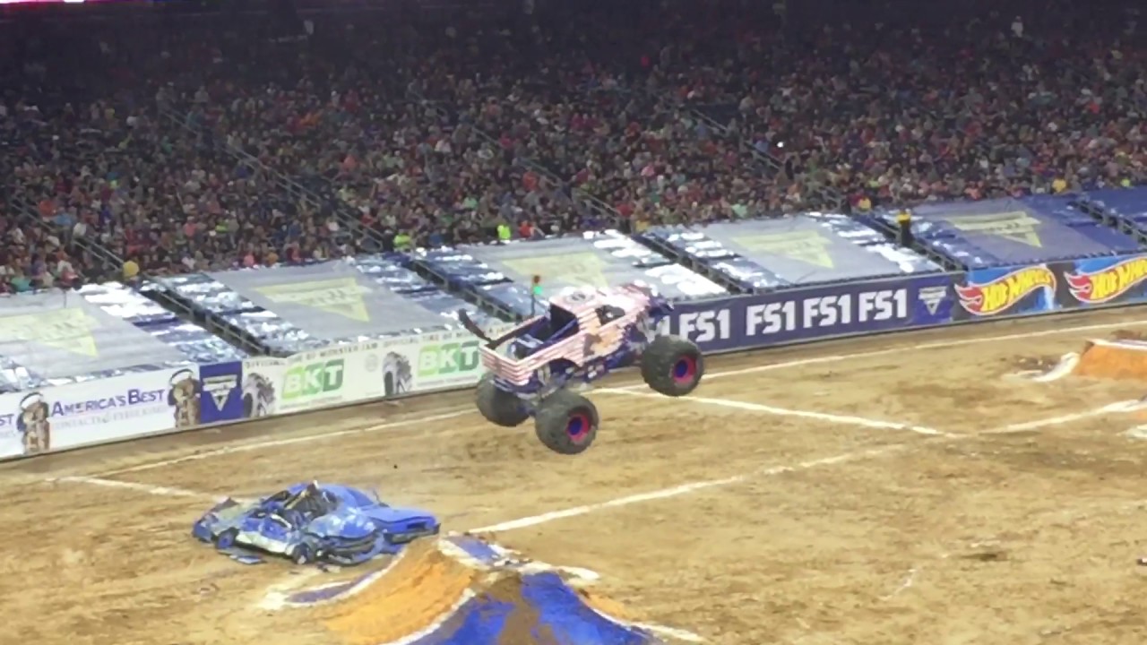 Monster Jam Freestyle : Rod Ryan Show : Houston, TX - YouTube