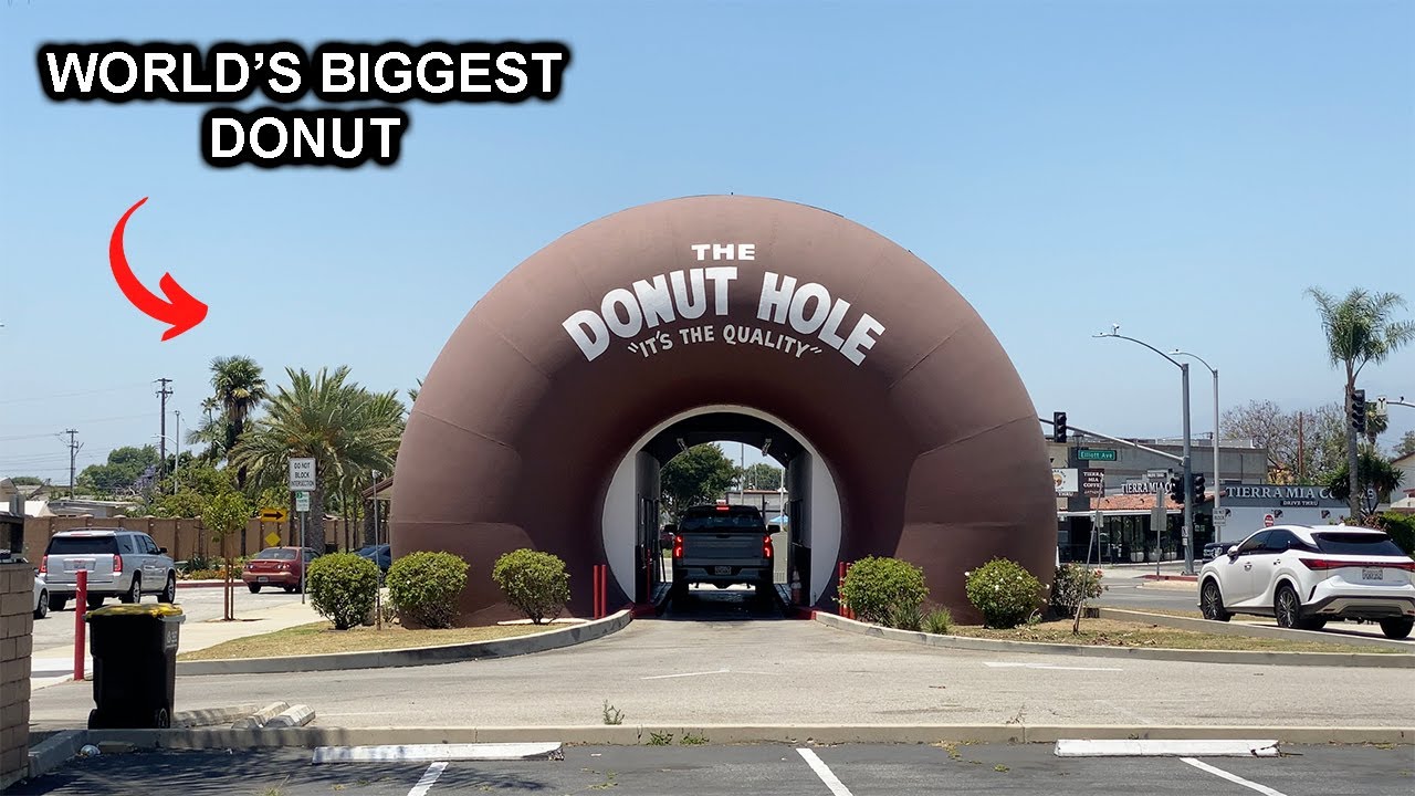 1968 The Donut Hole World's Biggest Donut Hole Building (Exterior Shots ...