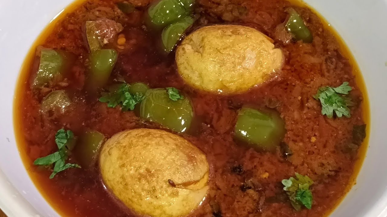 Ande Shimla Mirch🫑ki Gravy wali Sabji🫑🥚🥚😋👌Rubina kitchen recipe vlog🧡🤍💚 ...