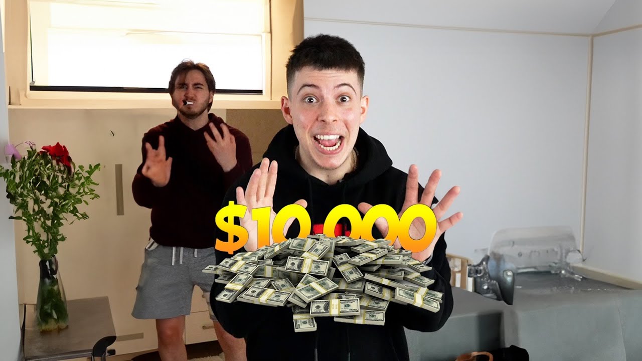 Living With A Youtuber... (Feat. @Dimucc) - YouTube