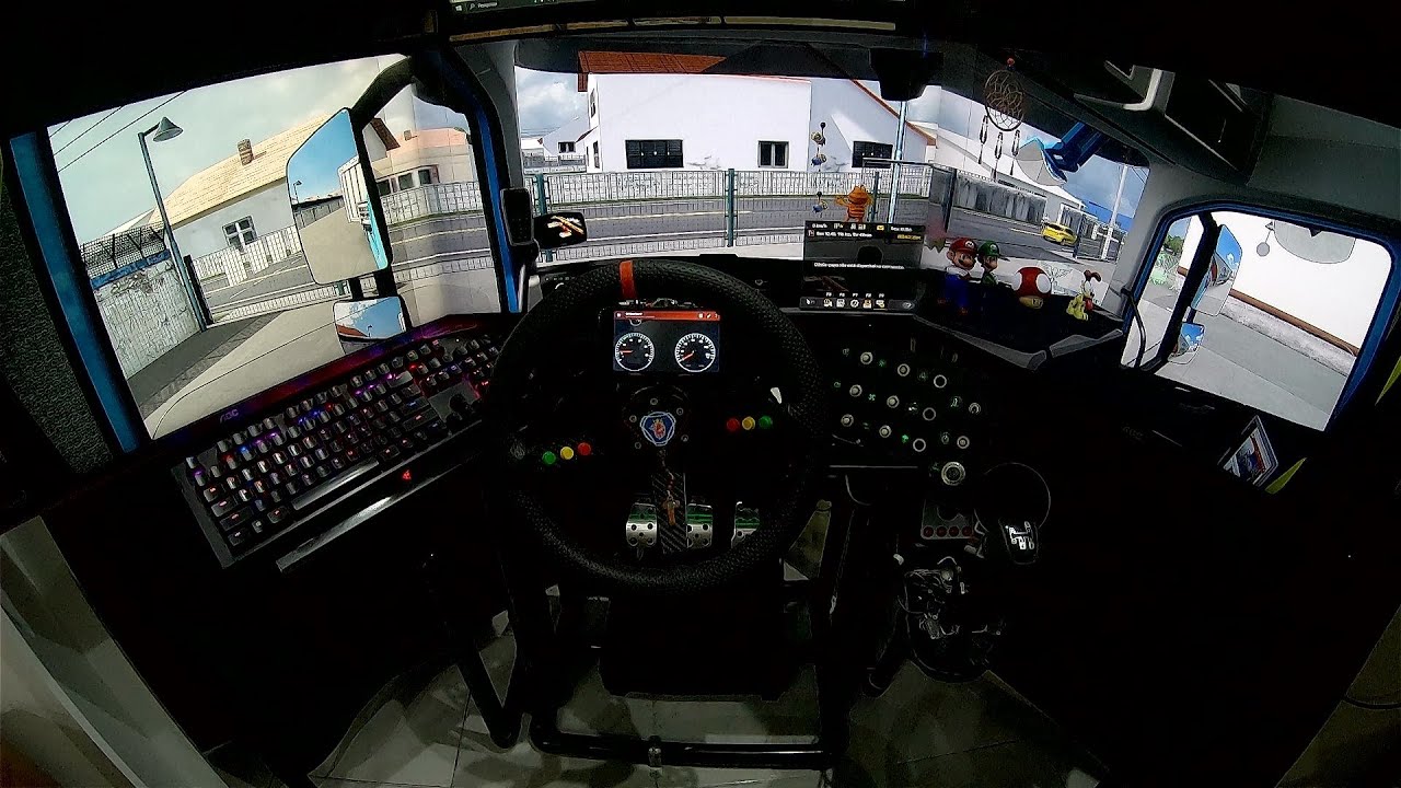 ETS 2 - TRIPLO SCREEN NO COCKPIT REALISTA - MOD - YouTube