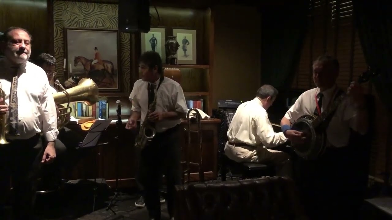 Small Jazz Band - The Minor Drag - Bombay NO 2019 - YouTube