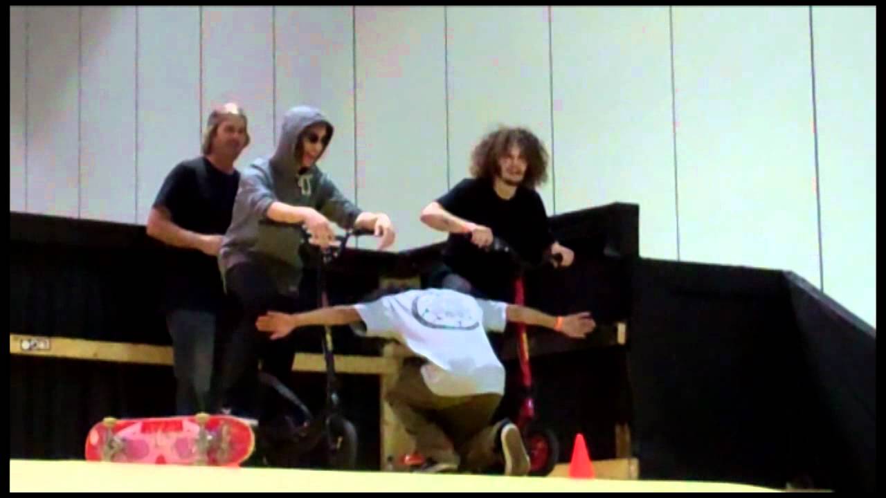 2012 Surf Expo WingFlyer Race, Final Round - YouTube
