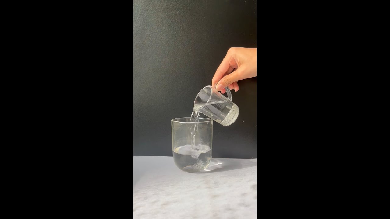 Color Changing Acid-Base Experiment!👨‍🔬Try a EXPERIMENT right now! Easy ...