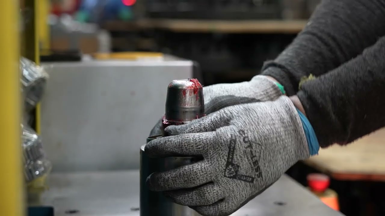 DEXTER TV - Hub Grease Press - YouTube