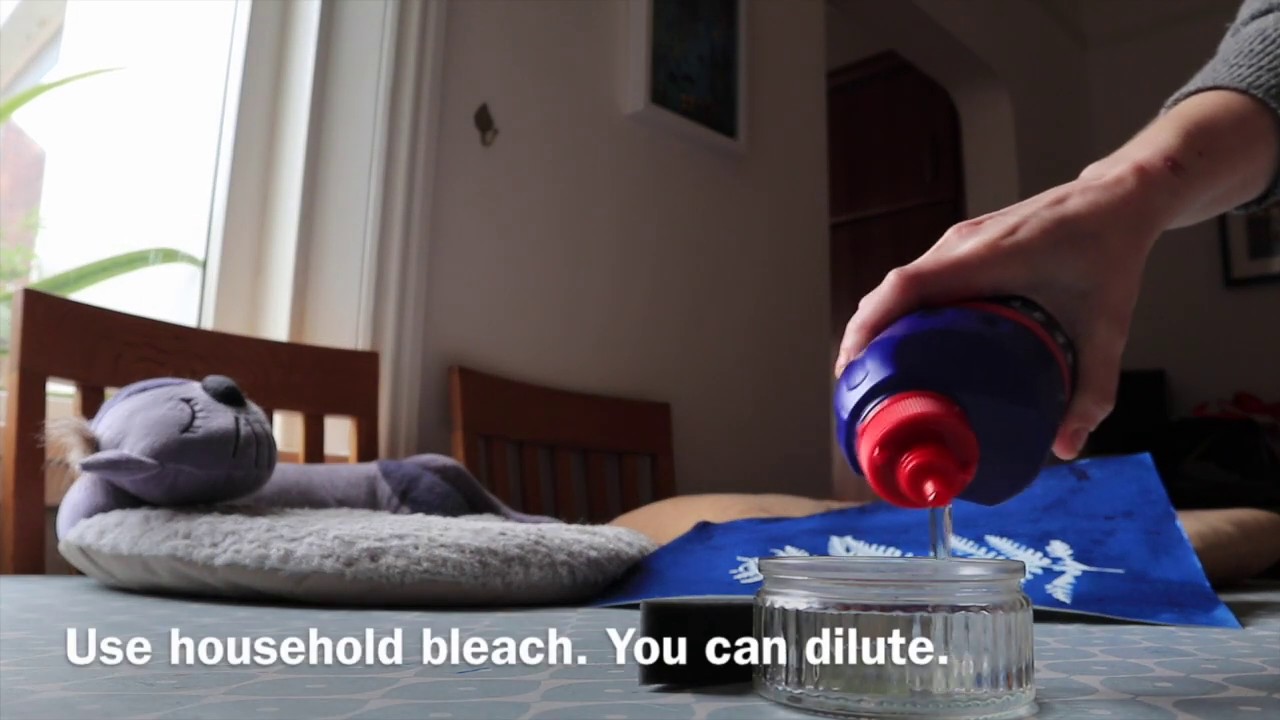 How to tea tone a cyanotype print by Jo Howell - YouTube