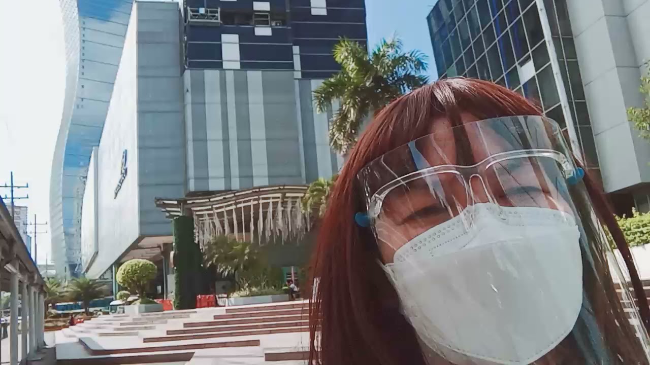 Taking Pictures of the Beautiful MegaMall Building!! - YouTube