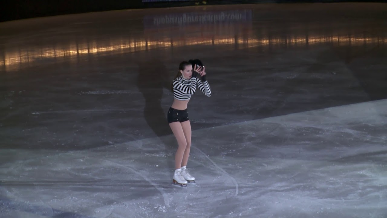 Katelynn DeGroot 2015 USFSA National Showcase - Razzle Dazzle - YouTube