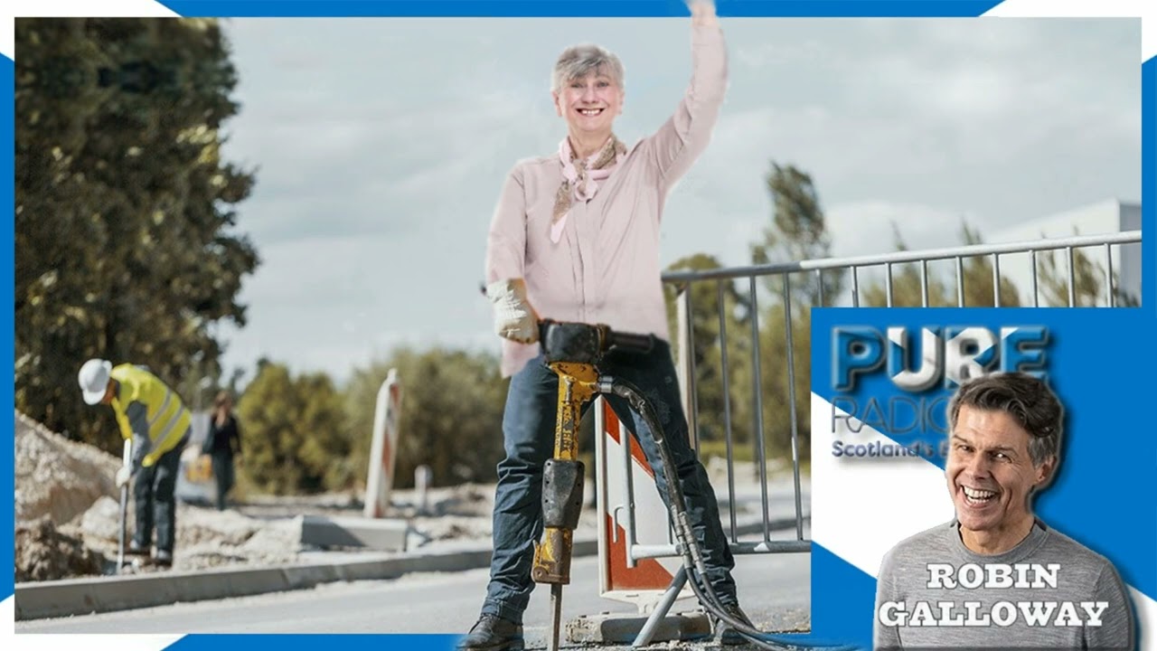 Robin Galloway - Old Mrs Galloway And The Newcastle Drill ☎️ - YouTube