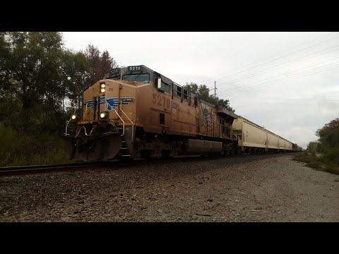 UP #5270 leads a happy WB UP manifest out of Livonia, Louisiana!!! - YouTube