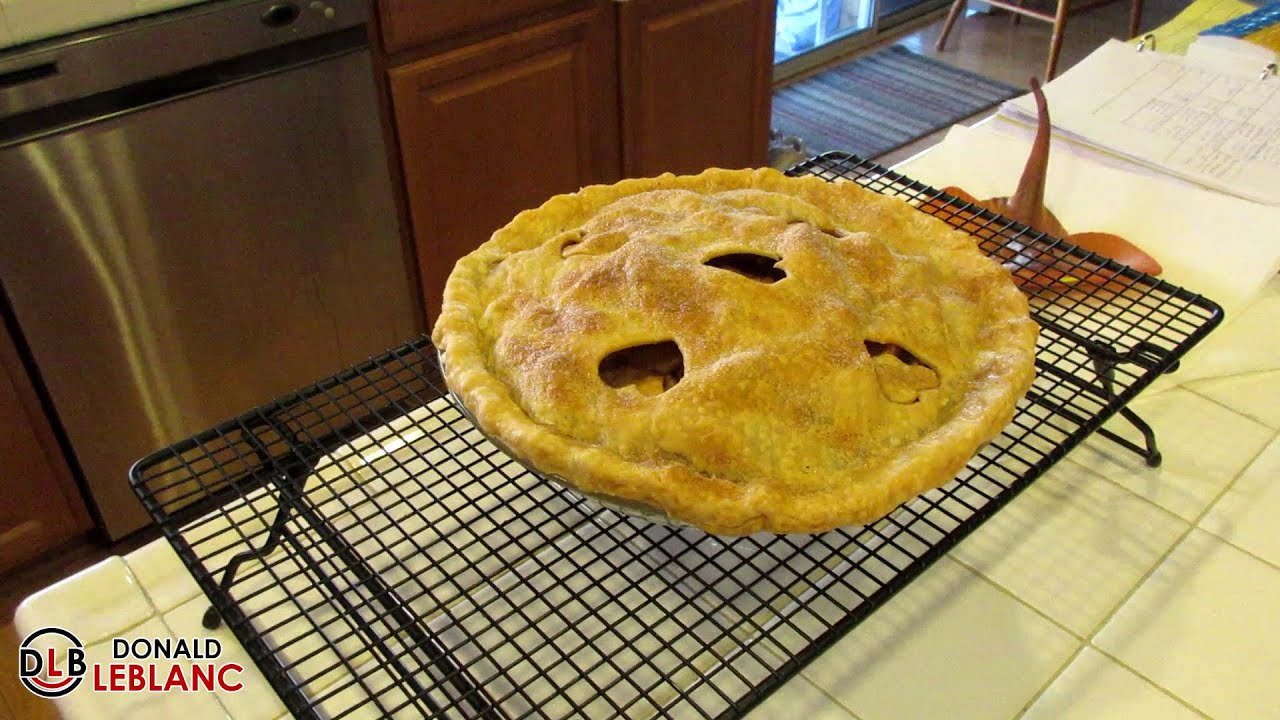 A broken router, a homemade apple pie, and a possible broken arm ...