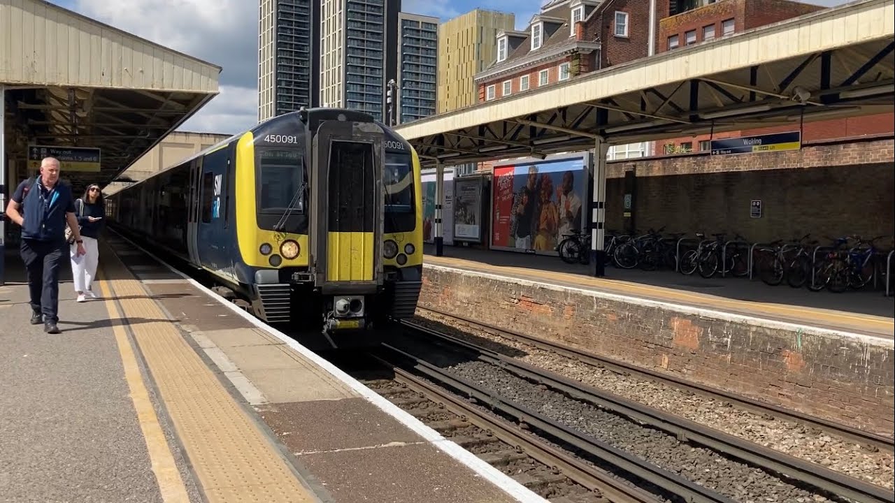 South Western Railway trains at Woking - YouTube