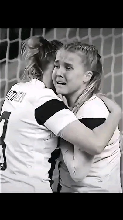 Girls football vs boy football match#shorts - YouTube