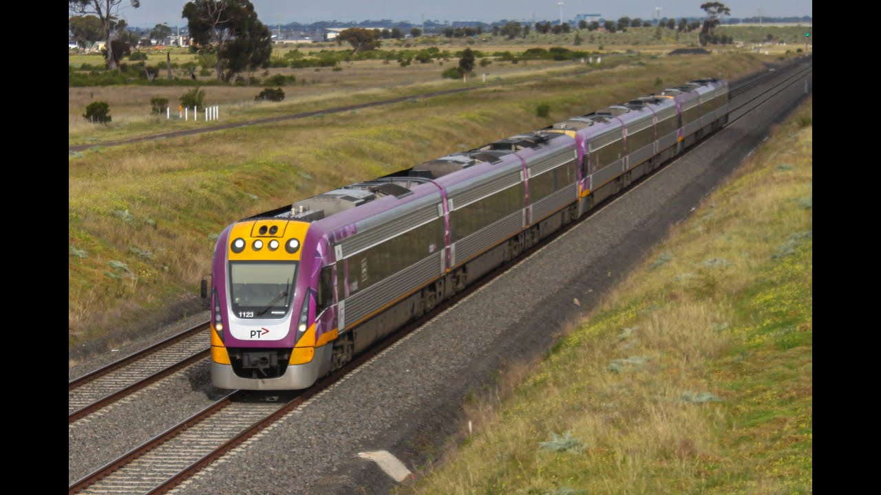V/line Victoria Bombardier Vlocity DMU 9 Carriage (3x3VL) Testing - YouTube