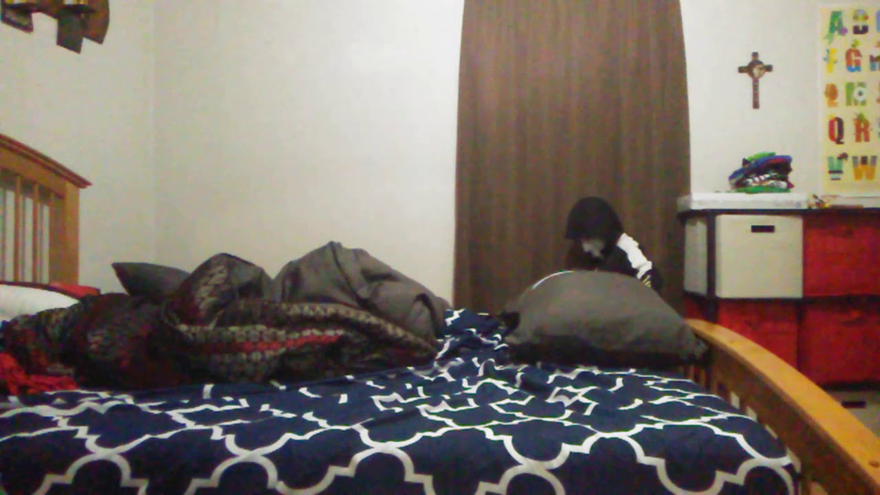 Pz9 fights pz leader ,pz715 (new mask) - YouTube