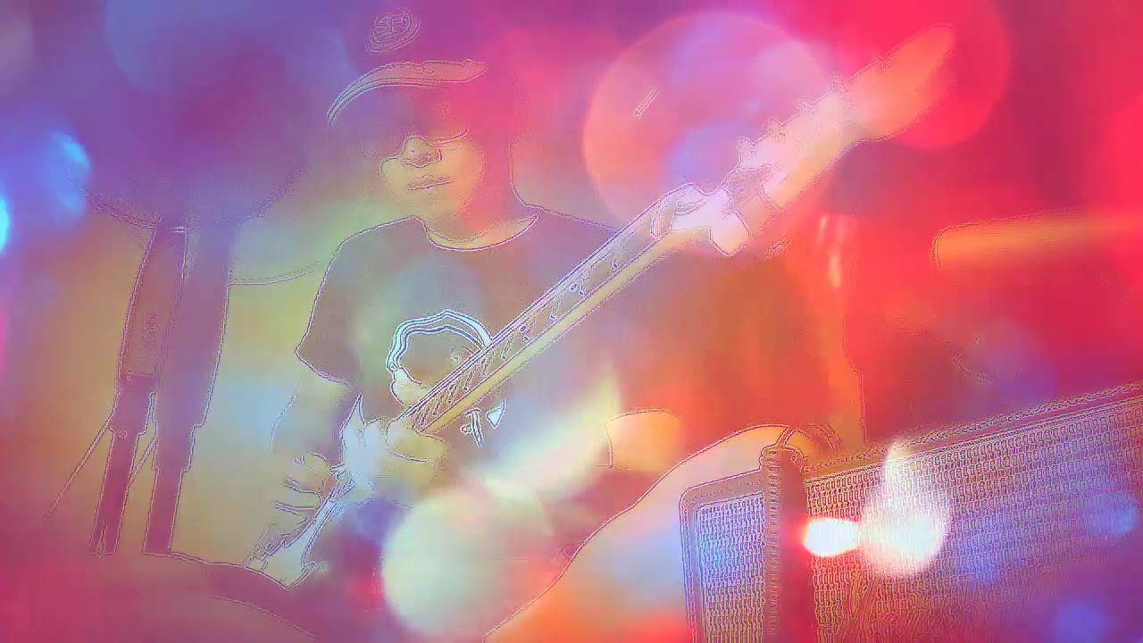 Squier Vintage Modified Strat/ Fender Bullet 150 amp - YouTube