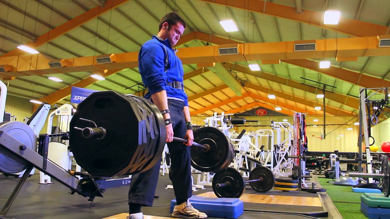 600+ lbs Block Pulls! - YouTube