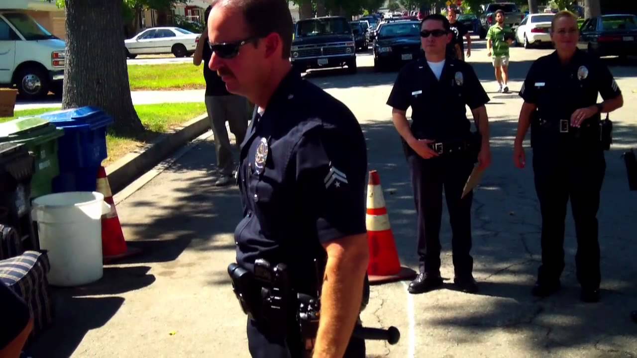 Police Intimidation @ #FortHernandez - YouTube