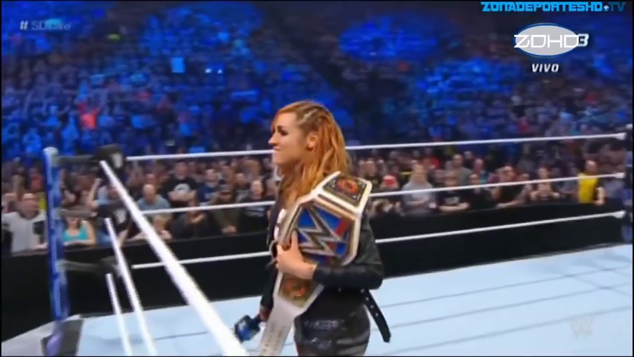 Nikki Cross hace su debut en Smackdown Live 6/11/18 - YouTube