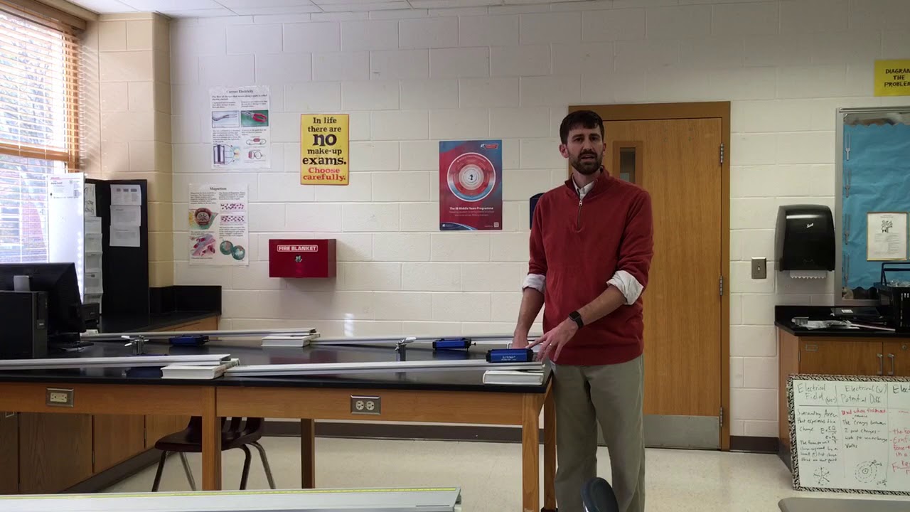 Accelerating Cart velocity displacement lab basic instructions - YouTube