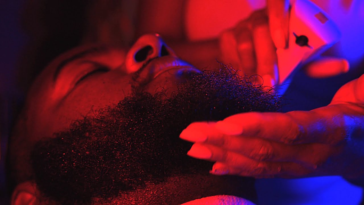 The Power Of A Woman's Touch That Makes Your Beard Feel Soft | Toia ...