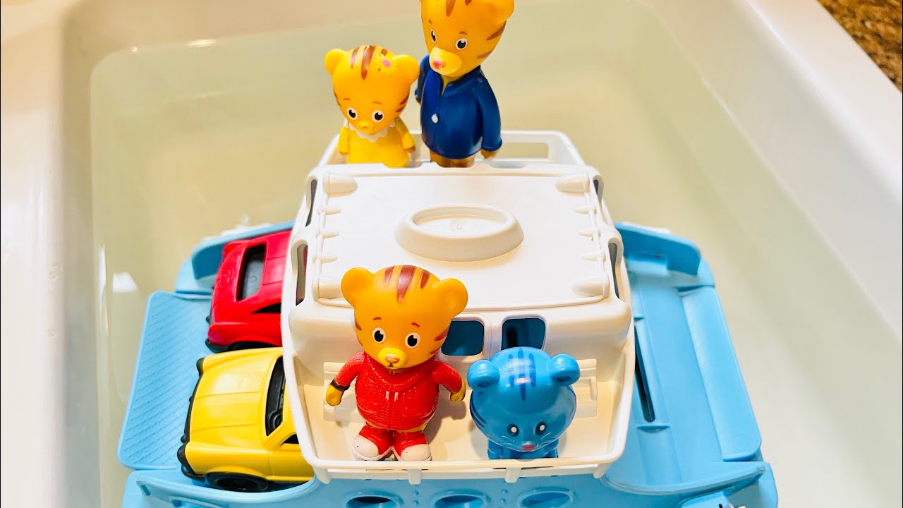 FERRY Boat Ride Daniel Tiger’s Neighbourhood Toys Video for Kids - YouTube