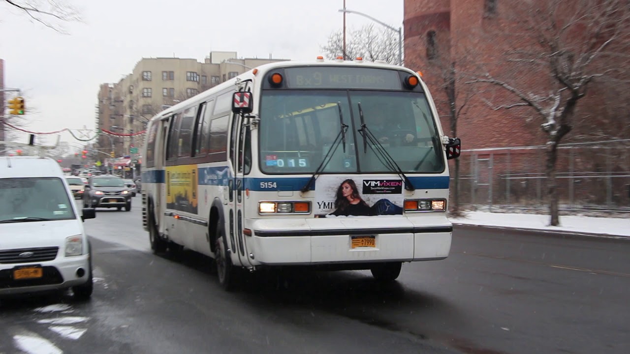 1999 Novabus RTS #5154 on the Bx9 at Kingsbridge Road and Jerome Avenue ...