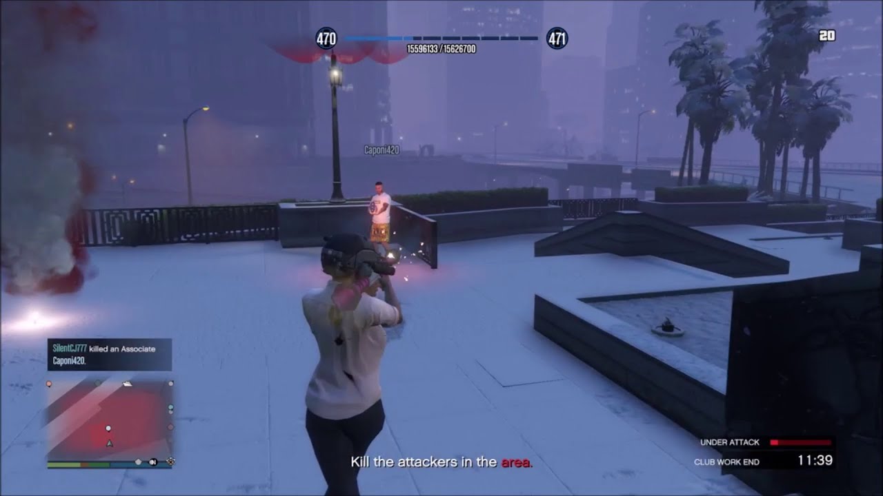 GTA 5: Stand Your Ground Vs. 5 Attackers! - YouTube