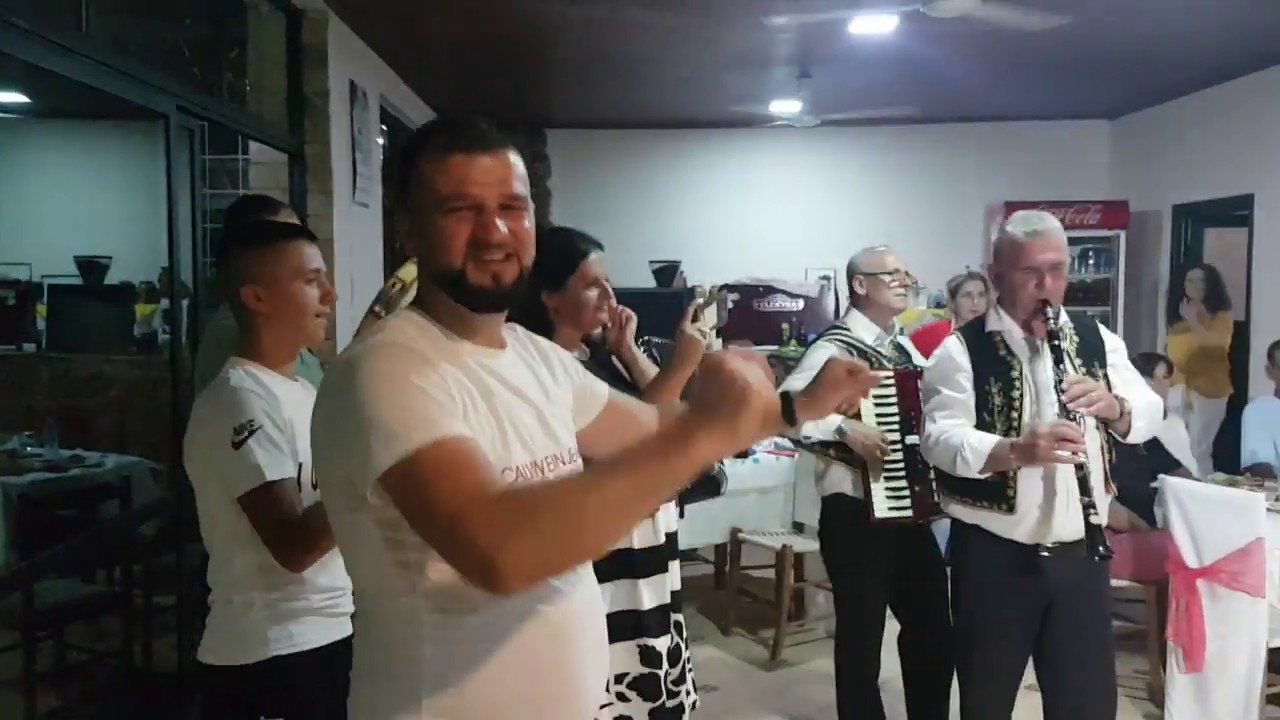 Grupi Sazeve - Vasil Ziu & Tom Bali & Kleant Lule & Lili Gjini - Dine ...