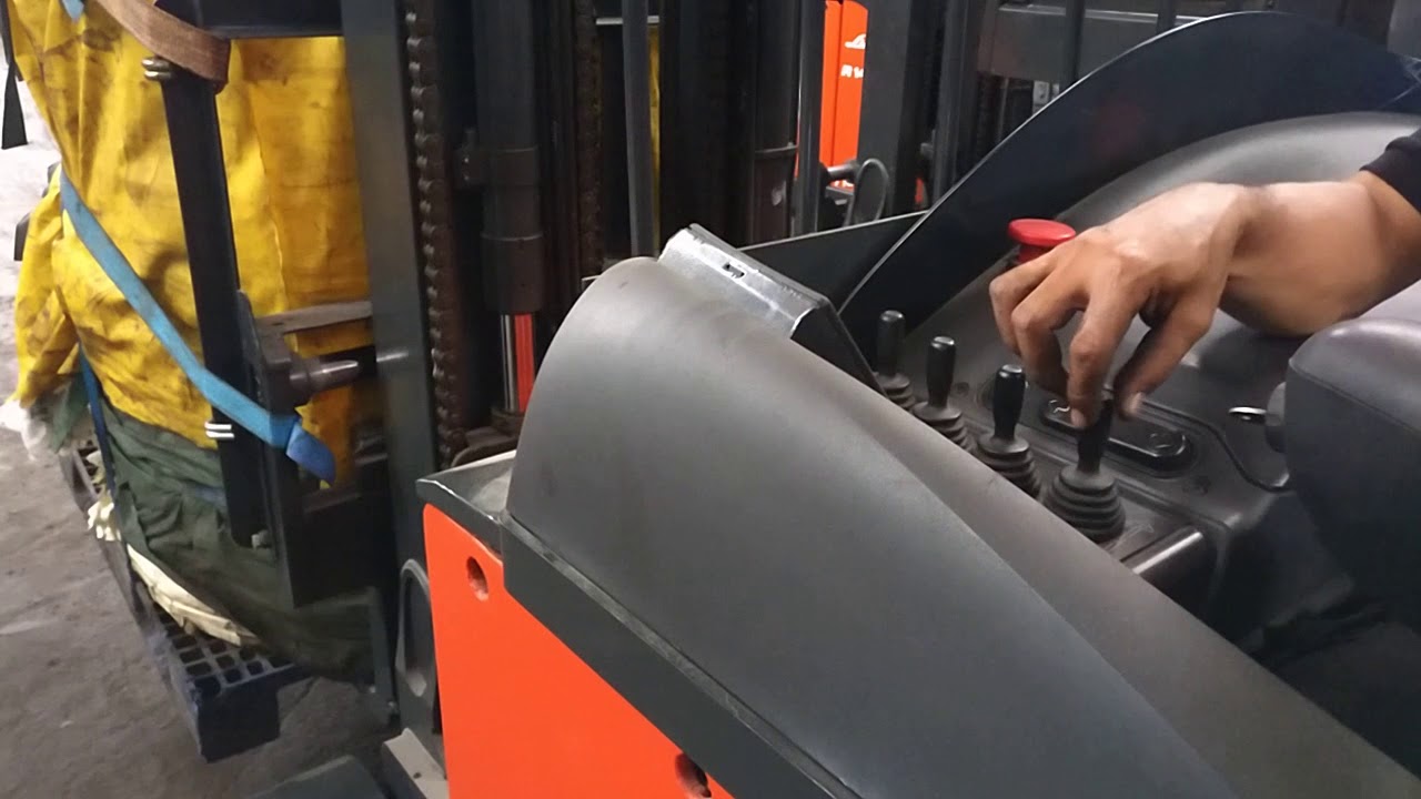 Cara Menyalakan Unit & Fungsi Joystick Linde Reach Truck - YouTube