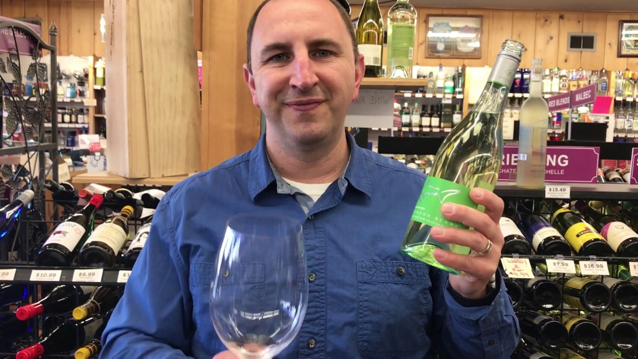Greg Norman Sauvignon Blanc | One Minute of Wine Episode #472 - YouTube