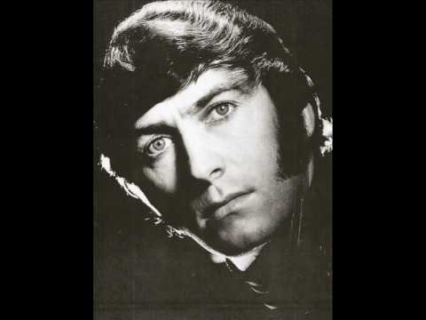 Lee Lynch - Can't Take My Eyes Off Of You - YouTube