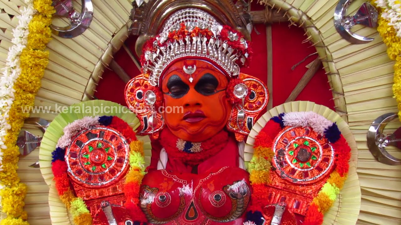 Dhoomavathi Theyyam 1080p HD - YouTube