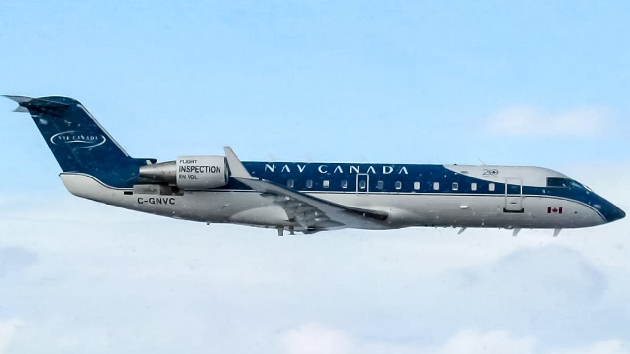 Nav Canada CRJ-200 (CRJ2) ILS calibration in Montreal (YUL/CYUL) - YouTube