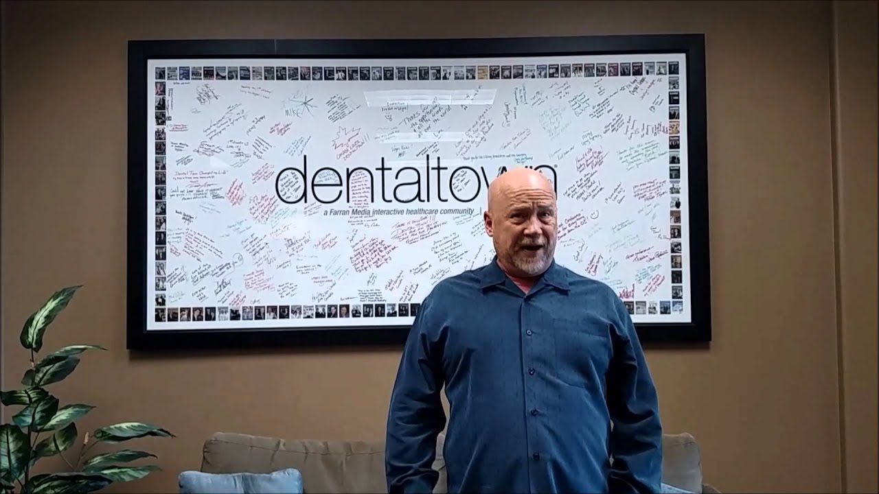 Dr. Howard Farran makes an announcement about Dentaltown Learning Live ...